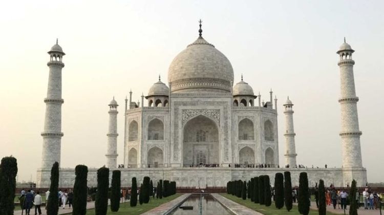 Day Trip From Delhi to Taj Mahal by Ghum India Ghum | Bookmundi