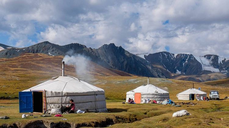 Mongolian Tavan Bogd Trek by World Expeditions | Bookmundi