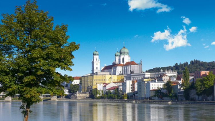 beautiful blue Danube from Passau to Budapest (port-to-port cruise ...
